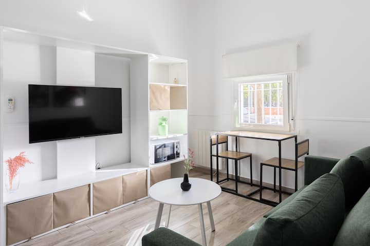 2 Bedroom Apartment In Getafe - Getafe