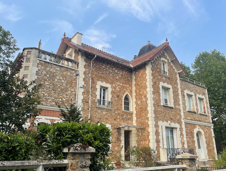 Appartement De Caractère Rénové. - Vaucresson