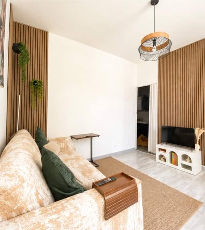 Charmant Studio Avec Terrasse Au Cœur D’arcachon - Arcachón