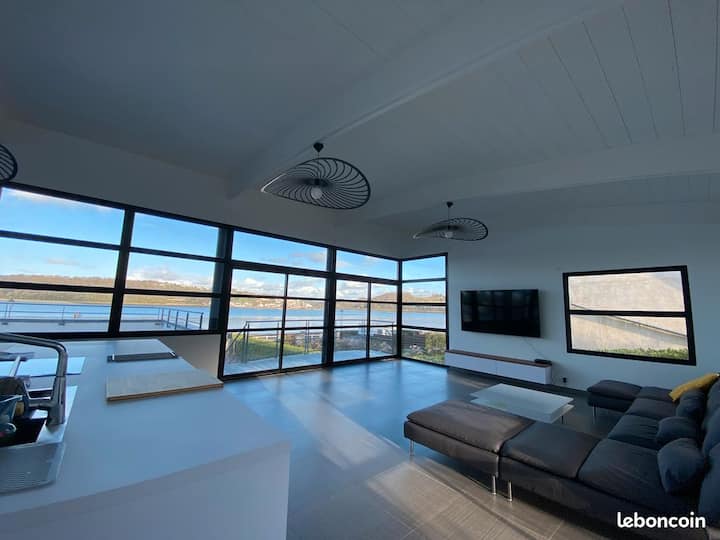 Villa à Locquénolé Avec Vue Sur La Baie De Morlaix - Plougasnou