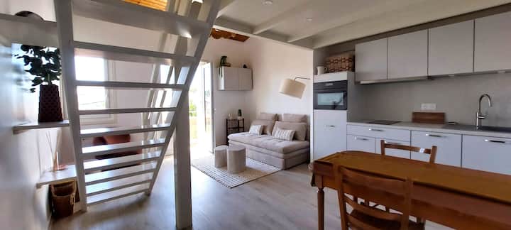 Duplex Décoré Avec Goût Au Pied De La Plage - Royan