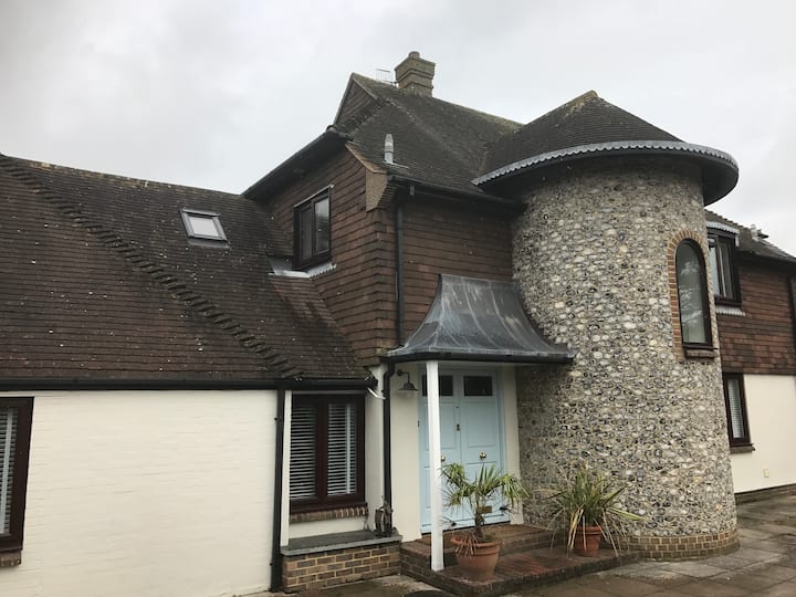 Near Goodwood Attractions With Indoor Pool - Chichester