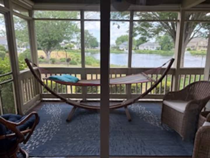 Beautiful Townhouse In Lewes Parking Clean Spaciou - Lewes, DE