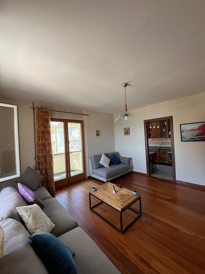 Seaview Apartment At Vollga - Durrës