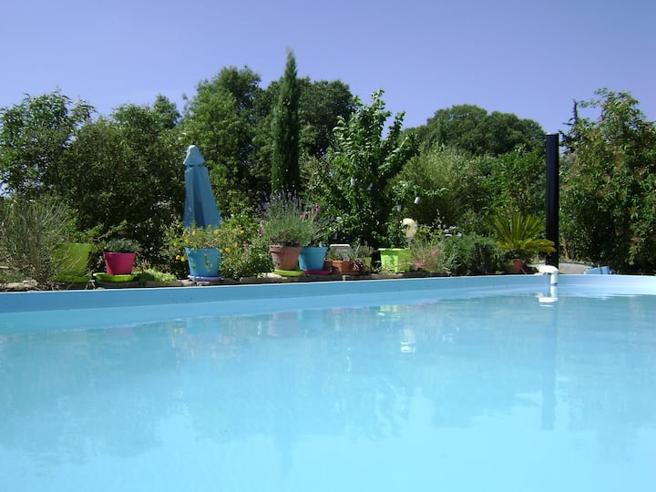 Gîte Bebop En Pleine Nature, Jardin Et Piscine - France