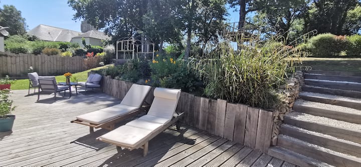 Maison Familiale Avec Jardin Arboré Et Aménagé - Baden