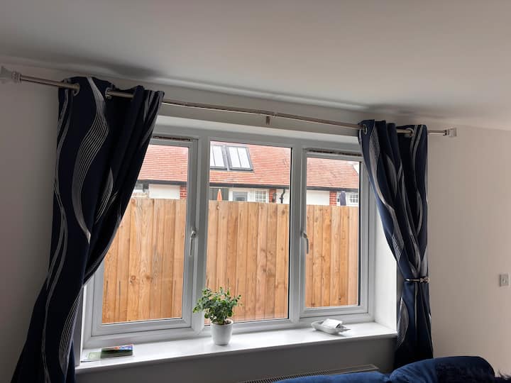 Hidden Gem With Enclosed Garden And Parking - Sheringham