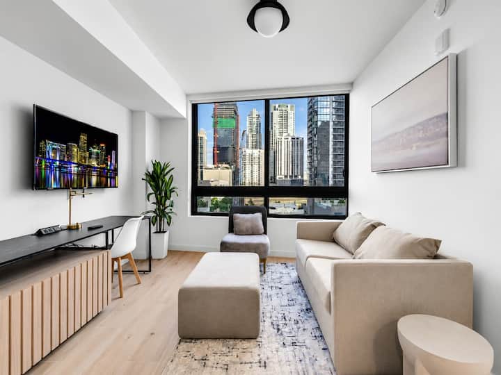 Fifa World Cup Condo | Free Parking, Pool & Spa - Miami, FL