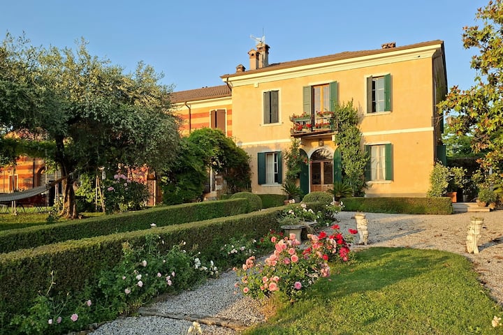 Villa I Broi: Charming Villa And Wonderful View - Garda