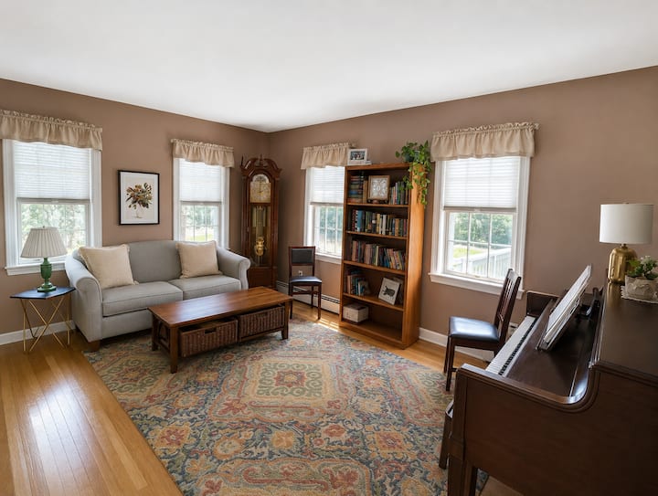 Fifa World Cup Stay • Whole House - Brockton, MA
