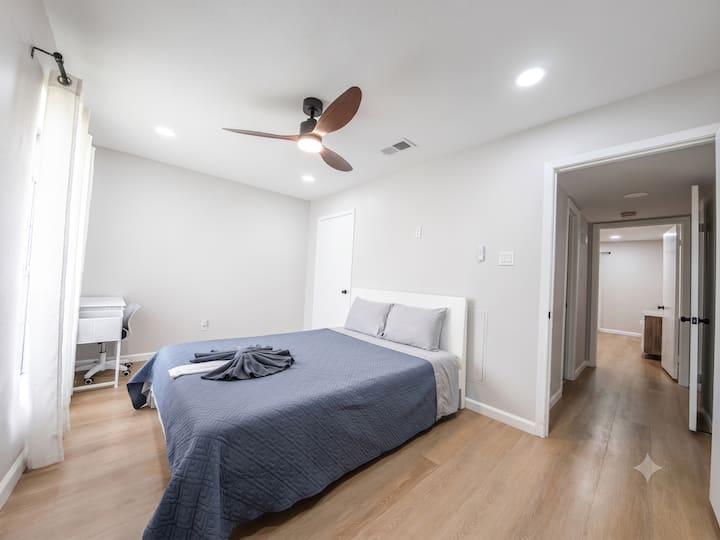 Cozy Room In Chinatown Houston | Wi-fi | Parking - United States