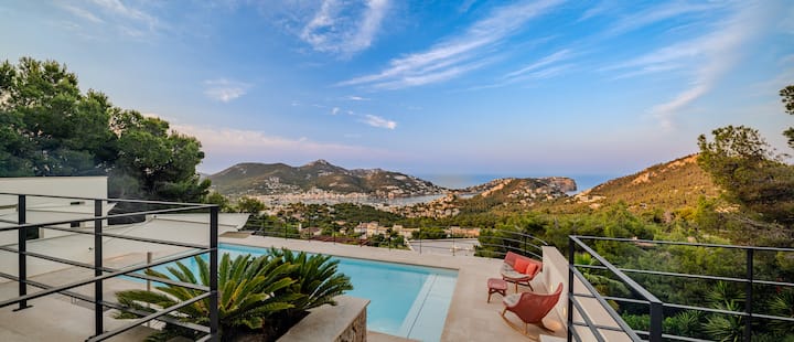 Signature Villa Mit Traumhaften Hafenblick - Sant Elm