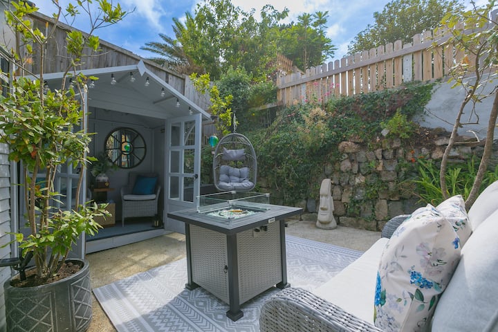 Farr Cottage Garden Retreat Gym & Pool Access - セント・アイヴス