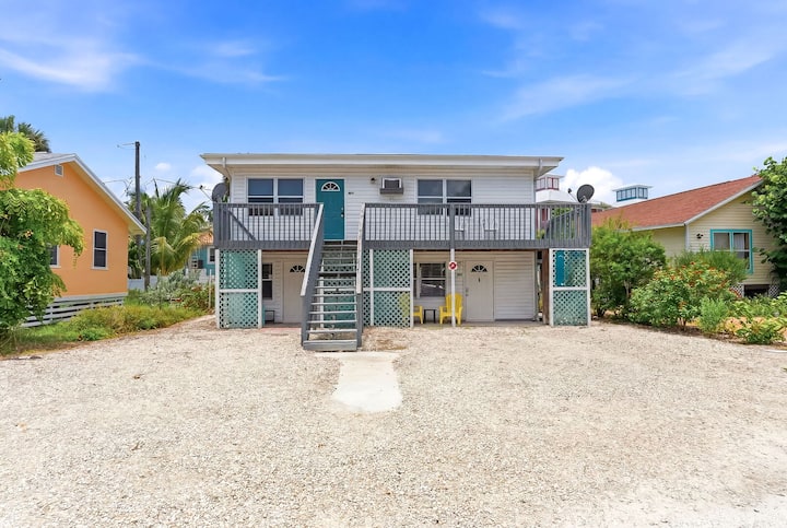 Walk To Beach, North End Restaurants, Night Life S - Fort Myers Beach, FL
