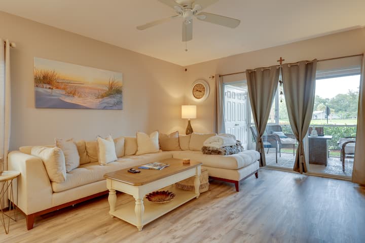 7 Mi To Beach! Bonita Springs Condo W/ Pool Access - Bonita Springs, FL