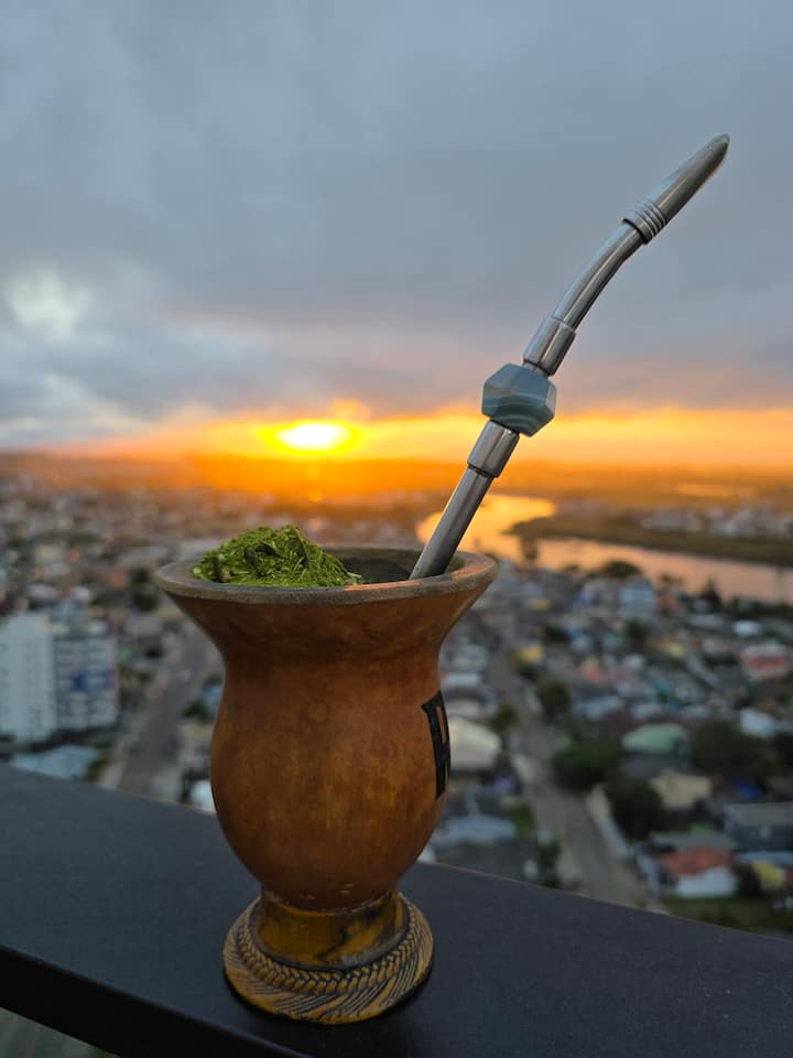 Apto De Luxo Na Praia Grande Em Torres - Torres