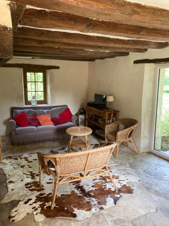 Loue Petite Maison Dans Joli Parc Sarthois. - Oizé