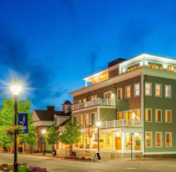 84 Main - 1 Bedroom Suite - Kennebunk, ME