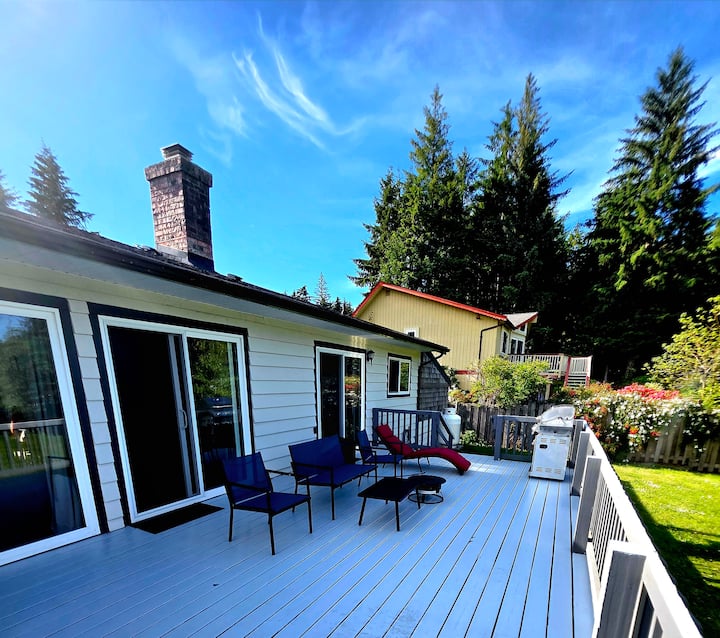 Barefoot Beach Cottage - Port Hardy