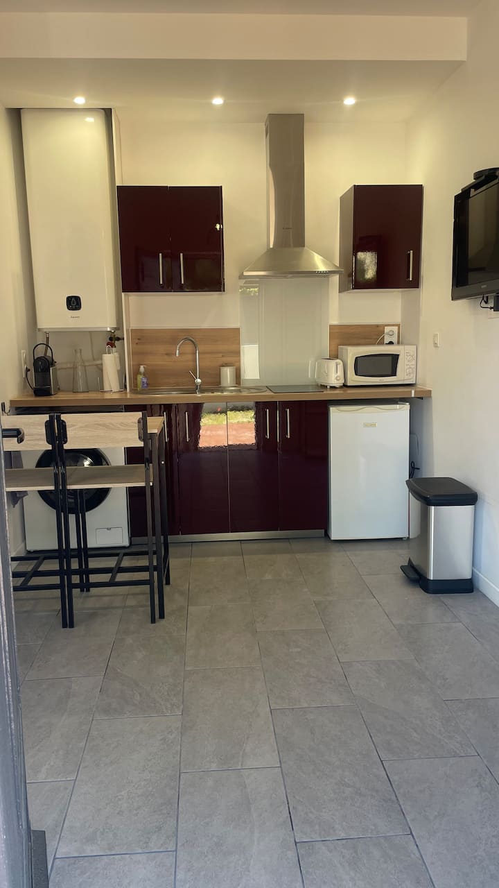 Studio Calme Tout éQuipé. - Aubagne