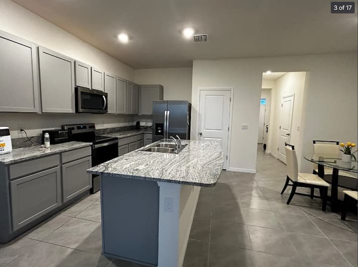 Cozy Room In Wesley Chapel, Fl - Wesley Chapel, FL
