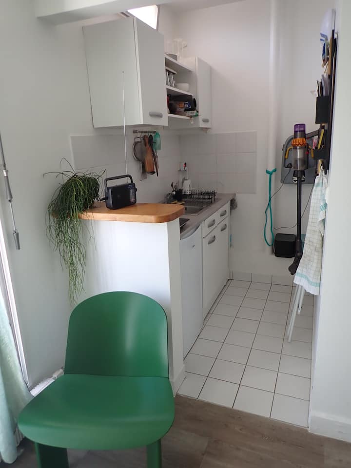 Charmant Studio Au Calme - Suresnes