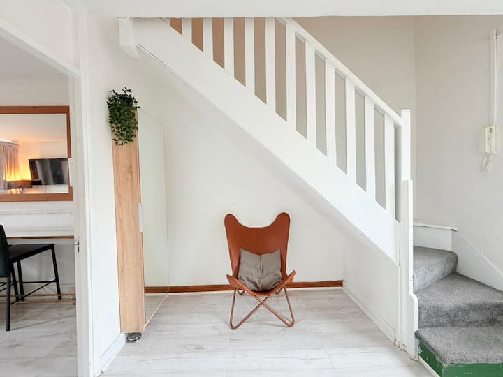 Iconic Abbey Road Stay | Stylish 4 Bedroom - 馬里波恩