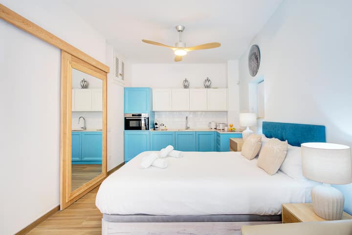 Nuevo-estudio Acogedor-centro-1 Min De La Playa - Estepona