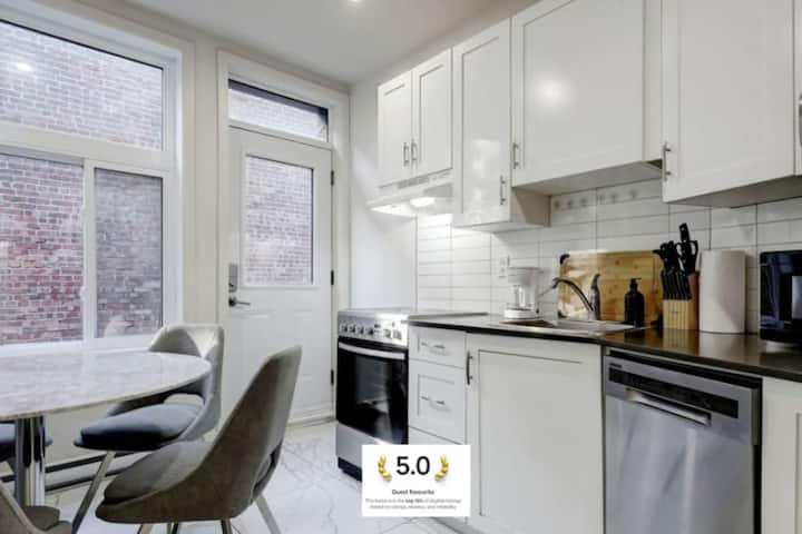 The Ndg Charm|a 2br Hidden Gem - Dorval