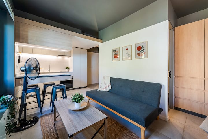 Bright Studio · Award-winning Design · Providencia - Providencia