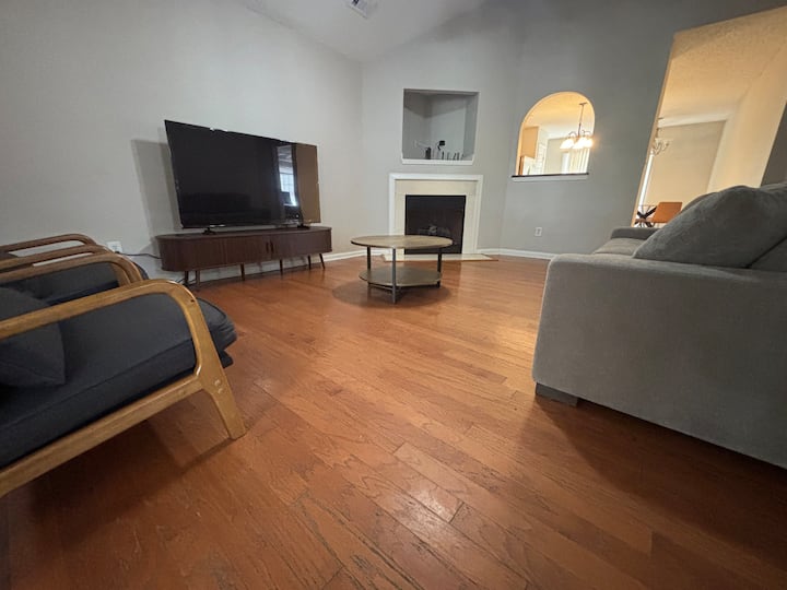 Large 5 Bedroom Home In Charlotte - Harrisburg, NC