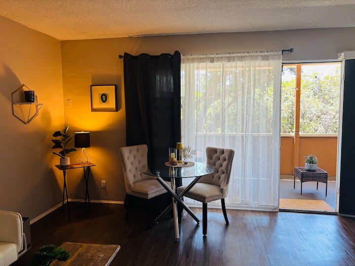 Entire Cozy Apartment For Rent. - Pasadena, CA