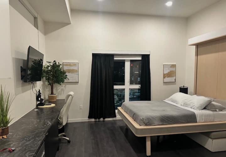 City View Studio - Hollywood - Fashion District - Los Angeles