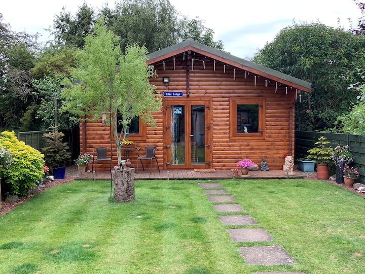 Swedish-style Log Cabin, With Private Entrance. -