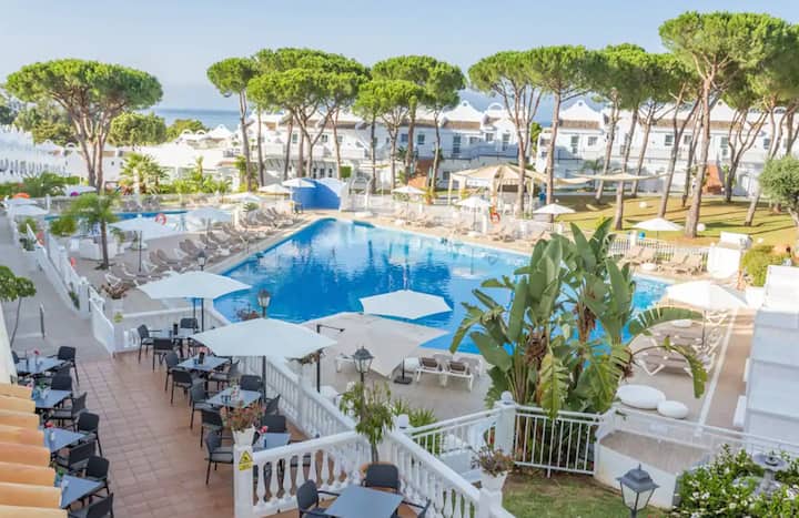 Serenity & Luxury In Marbella's Finest Setting - Marbella