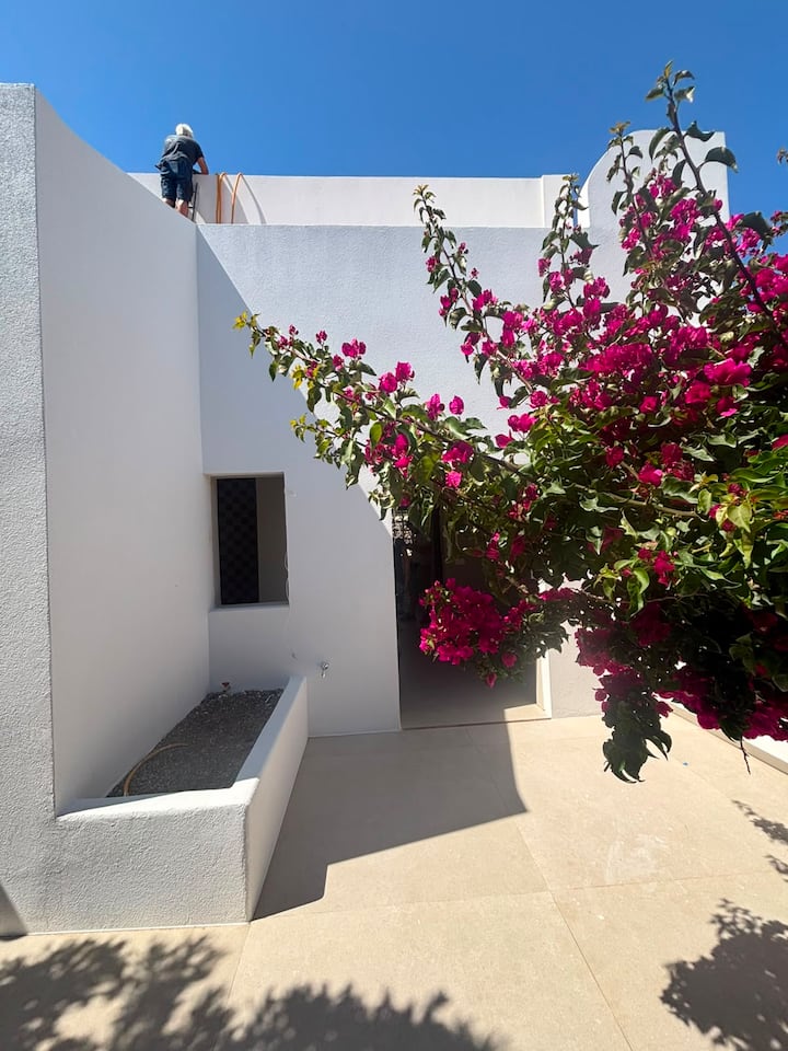 Bluewaves Antiparos Moonstone Jacuzzi House - Antiparos