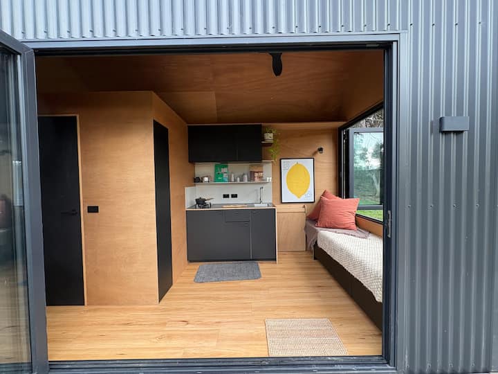 Japandi Premium Tiny Home In Macedon Ranges - Woodend, Australia