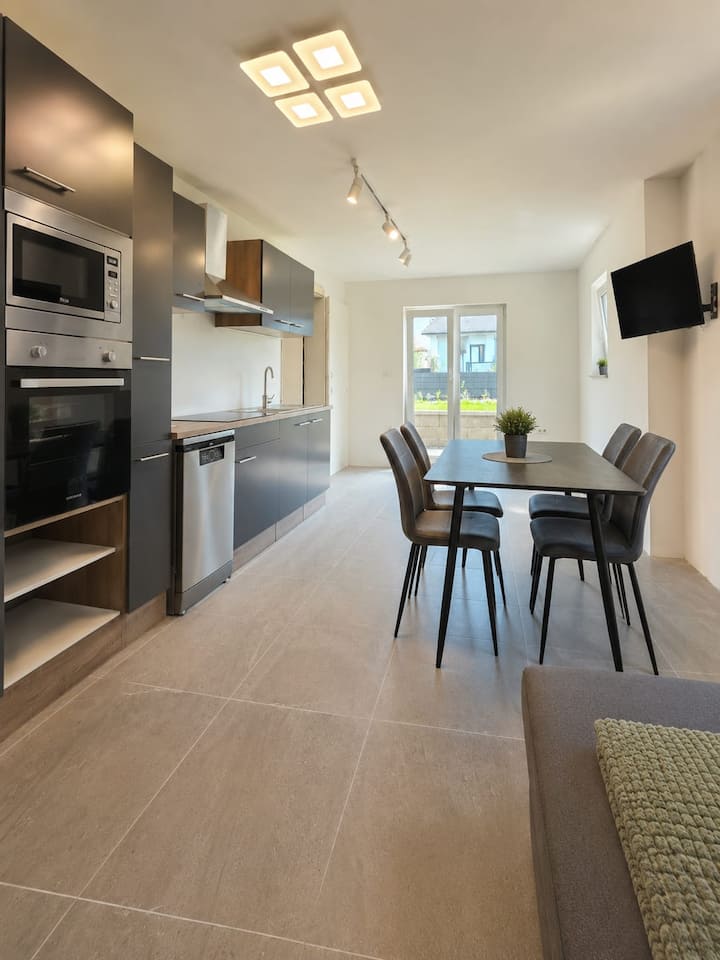 The River House - Garden Apartment - Kranj