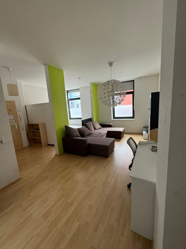Zentrale City-wohnung 5 Min. Zur Innenstadt & Mall - Aschaffenburg