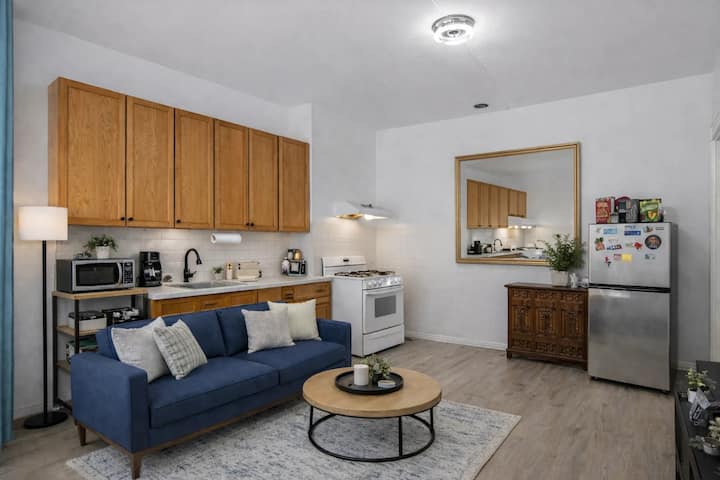 Apartment In Union City - 15 Minutes From Nyc! - Union City, NJ