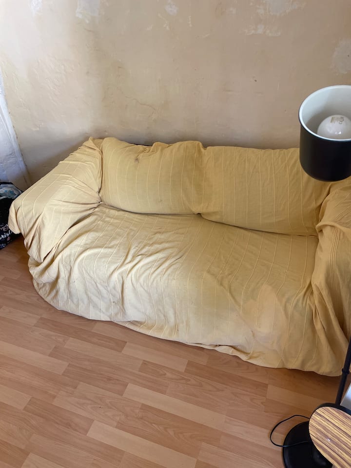Appartement Duplex Intra-muros, Place Des Carmes - ibis Avignon Centre Gare