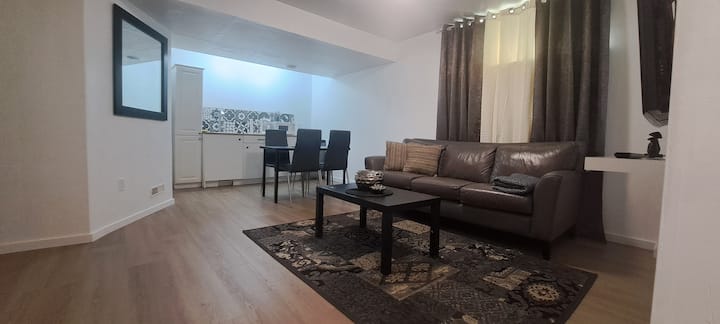 New Private Suite, Separate Entrance In Bonavista - Winnipeg