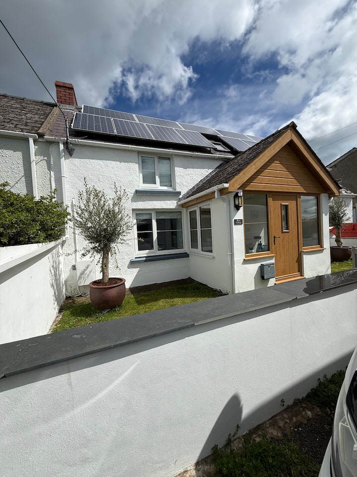 Rose Cottage- A Beautiful Cottage In Saundersfoot - Tenby