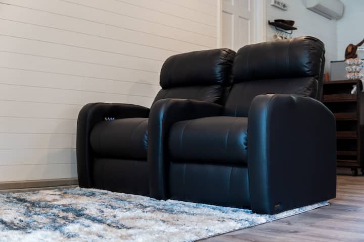 Beautiful Cape Cod Studio Suite Centrally Located - Dennis, MA