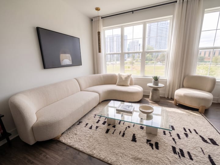 Modern Metro Townhome|1 Block To Silver Line Metro - Reston, VA