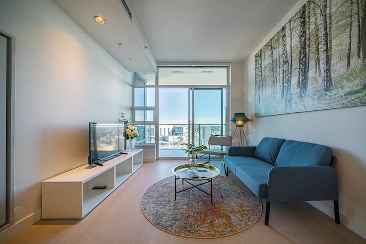 Cloud-top Stays In Dt Vancouver/pool/gym/90 Days+ - Vancouver