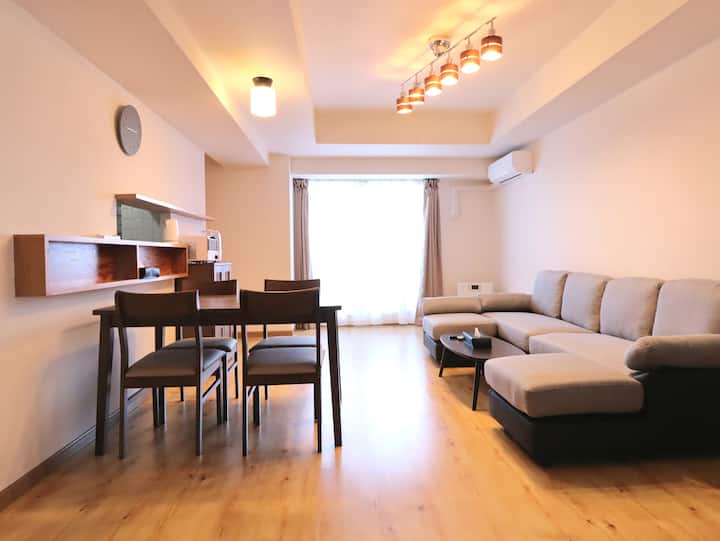 13층/한일부부가 운영/지하철,공항버스 도보3분/편의점1층/스스키노 도보5분 - 삿포로시