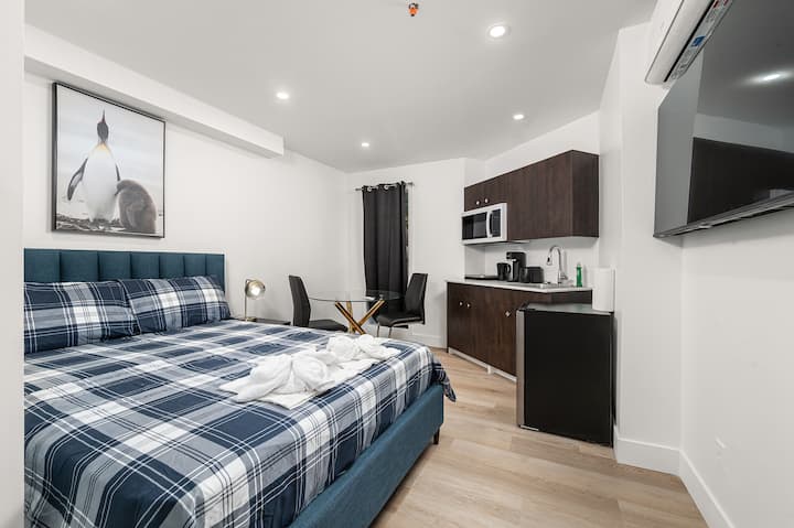 Downtown Hotel Suite Plateau 105 - Montreal