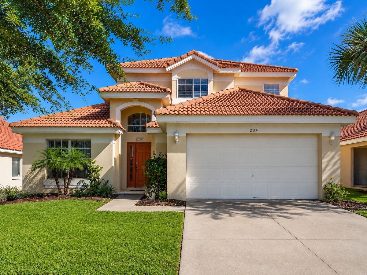 5BR Florida villa with private pool - Houses for Rent in Davenport ...