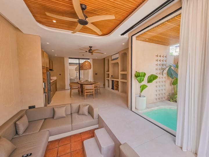 Luxury 2br Pool Villa With Beach Access - Sanur